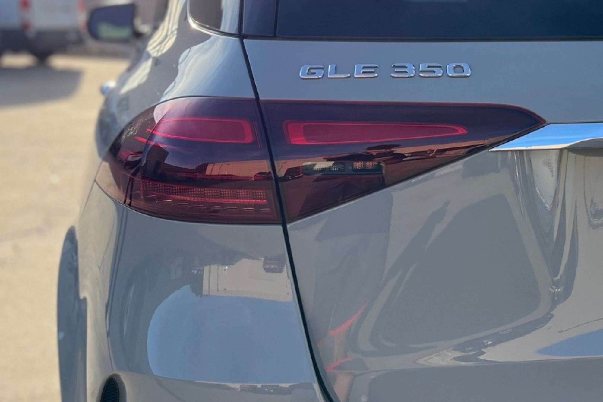 Ceramic vs. Wax: What Protects Better and Lasts Longer?